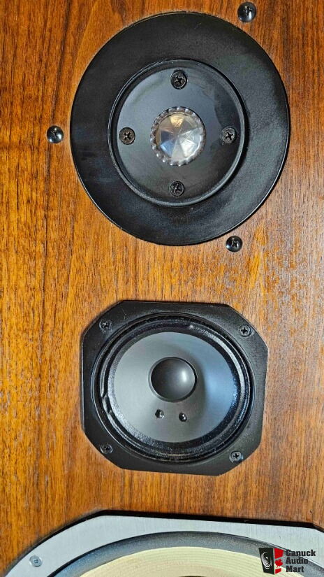 JBL 240 Ti pair Used Photo #4809213 - Canuck Audio Mart