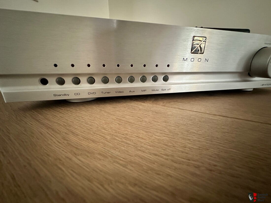 Sim Audio Moon i.5 Photo #4810753 - Canuck Audio Mart