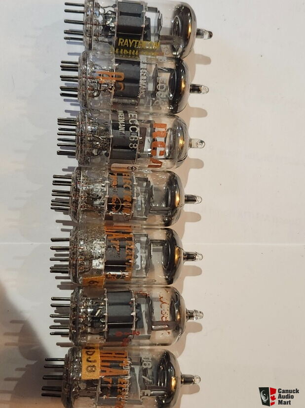 Lot of 7 ecc88/6dj8 Germany Made Tubes Photo #4812337 - US Audio Mart