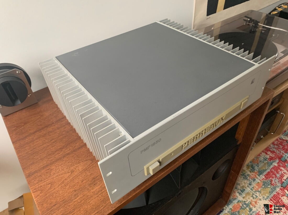 Perreaux PMF-1850 /// hi-fi power amplifier Photo #4818319 - US Audio Mart