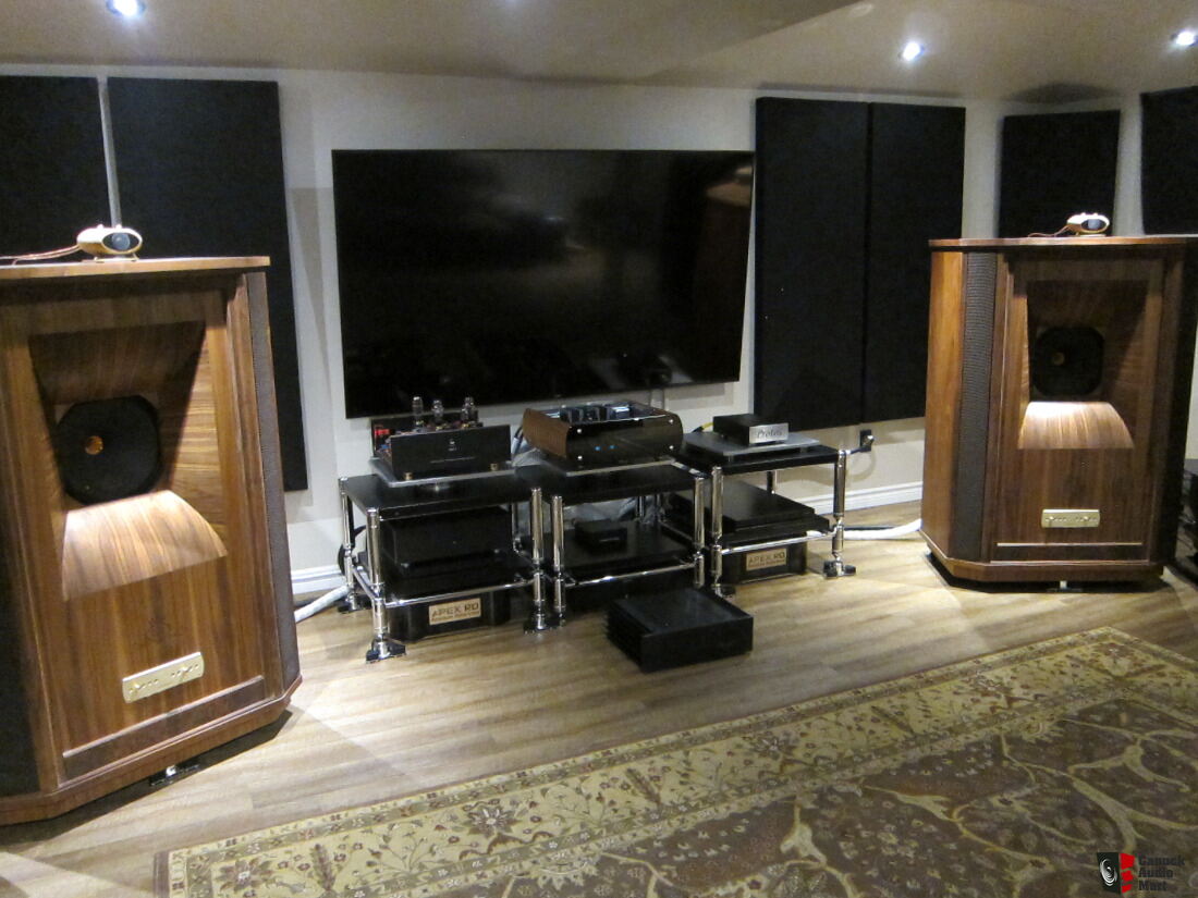 First Watt F8 (highly sought after) Photo #4822655 - Canuck Audio Mart