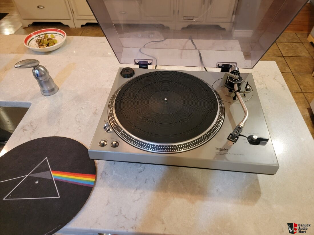Vintage Technics SL-1500 Mk 1 Direct Drive Turntable (Manual) Photo ...