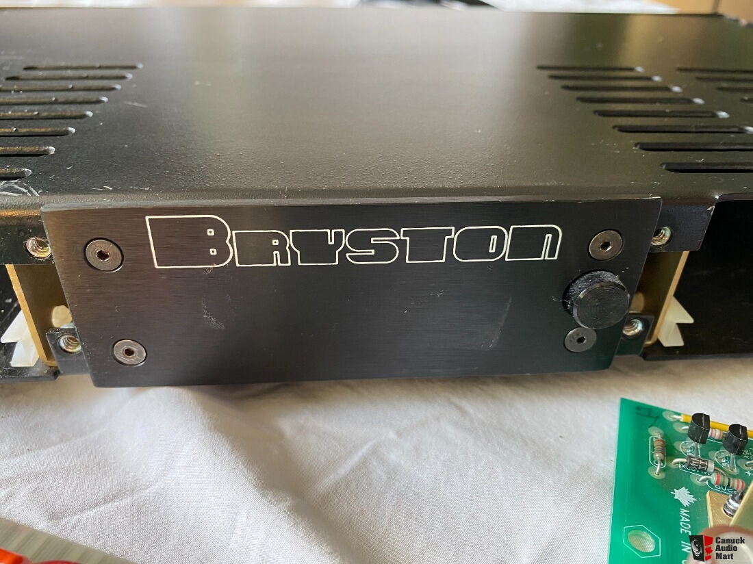 Bryston 2B LP Photo #4826916 - Canuck Audio Mart