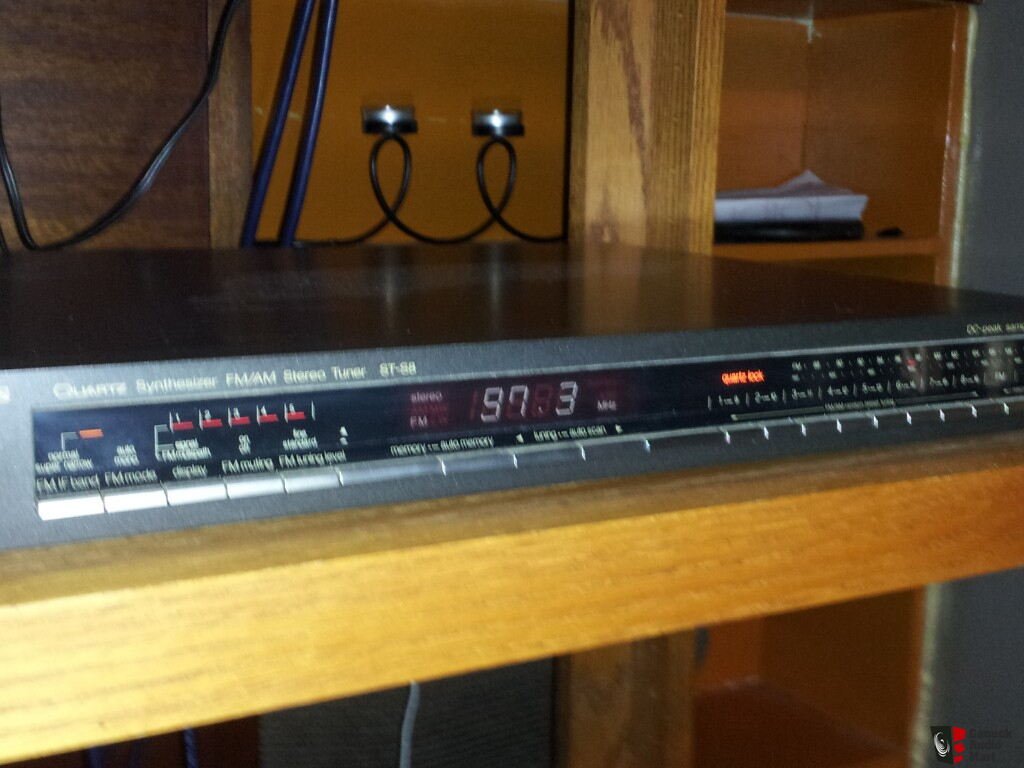 TECHNICS ST-S8 Top of the line rare tuner Photo #484155 - Canuck Audio Mart