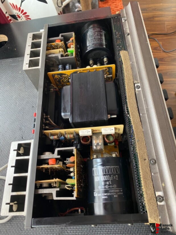 Luxman M 2000 Power amp Photo #4844251 - Canuck Audio Mart