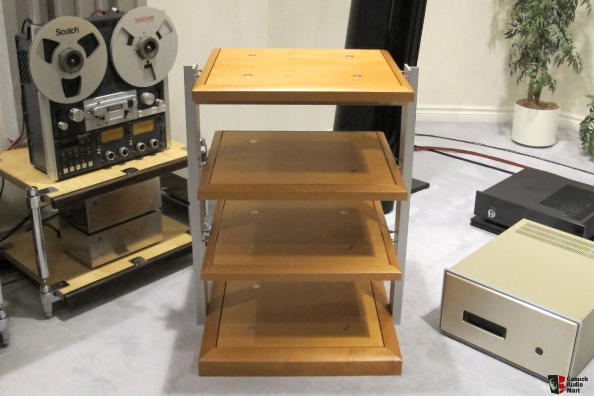Finite Elemente Pagode Signature 4-tier audio rack - VERY GOOD ...