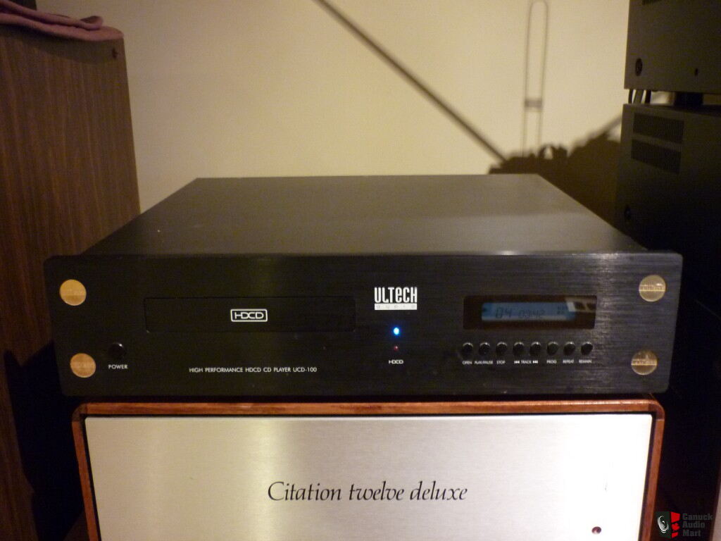 ULTECH UCD 100 HDCD CD PLAYER Photo #487891 - Canuck Audio Mart