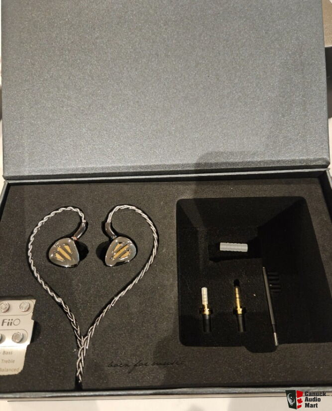 Fiio FH9 (Black Edition) For Sale - Canuck Audio Mart
