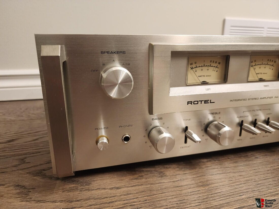 Rotel RA-913 Amplifier