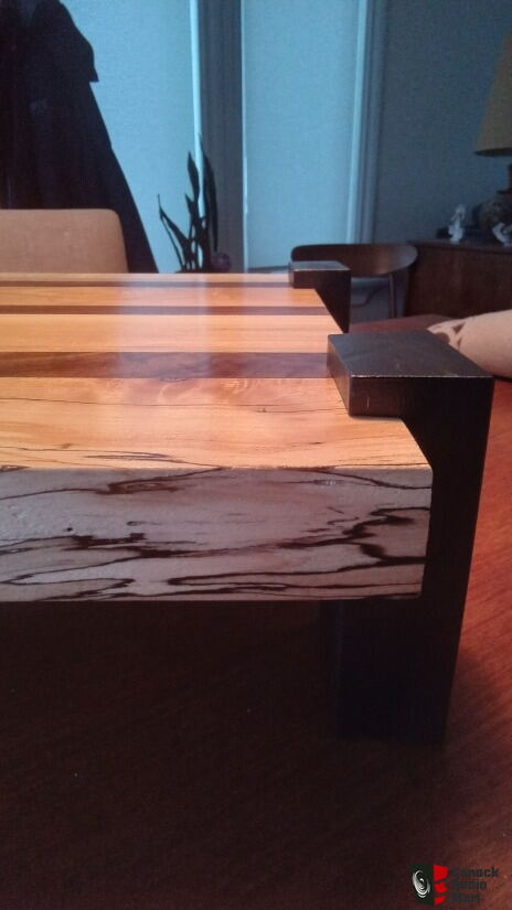 Amp/Turntable stand with legs Photo #4885754 - Canuck Audio Mart
