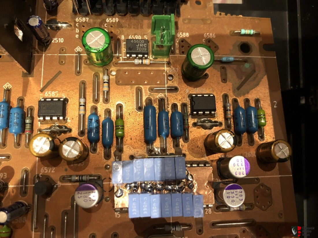 Magnavox CDB471 w Philips TDA1541 and CDM-4 in NOS mode, Upgraded ...