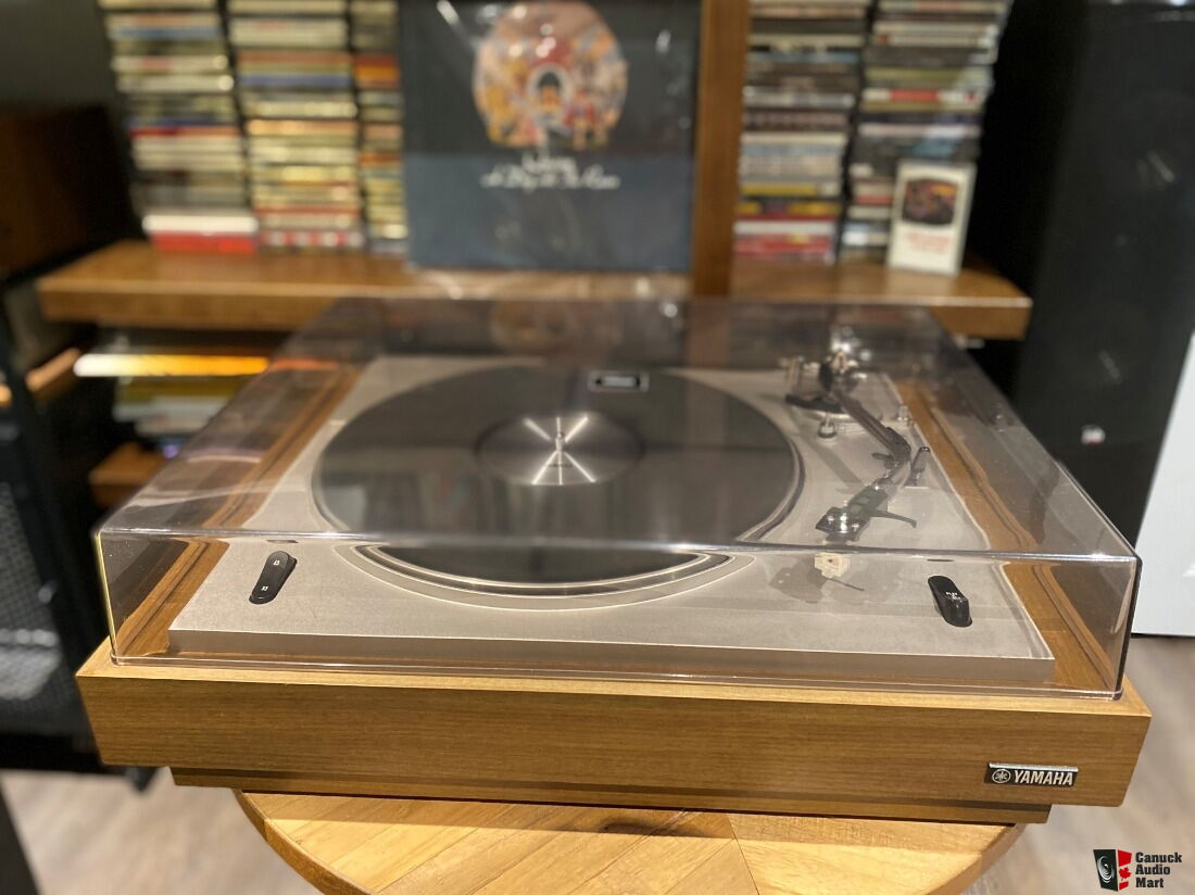 Yamaha YP-701 Turntable - Mint, New Cartridge, Fully Serviced Photo ...