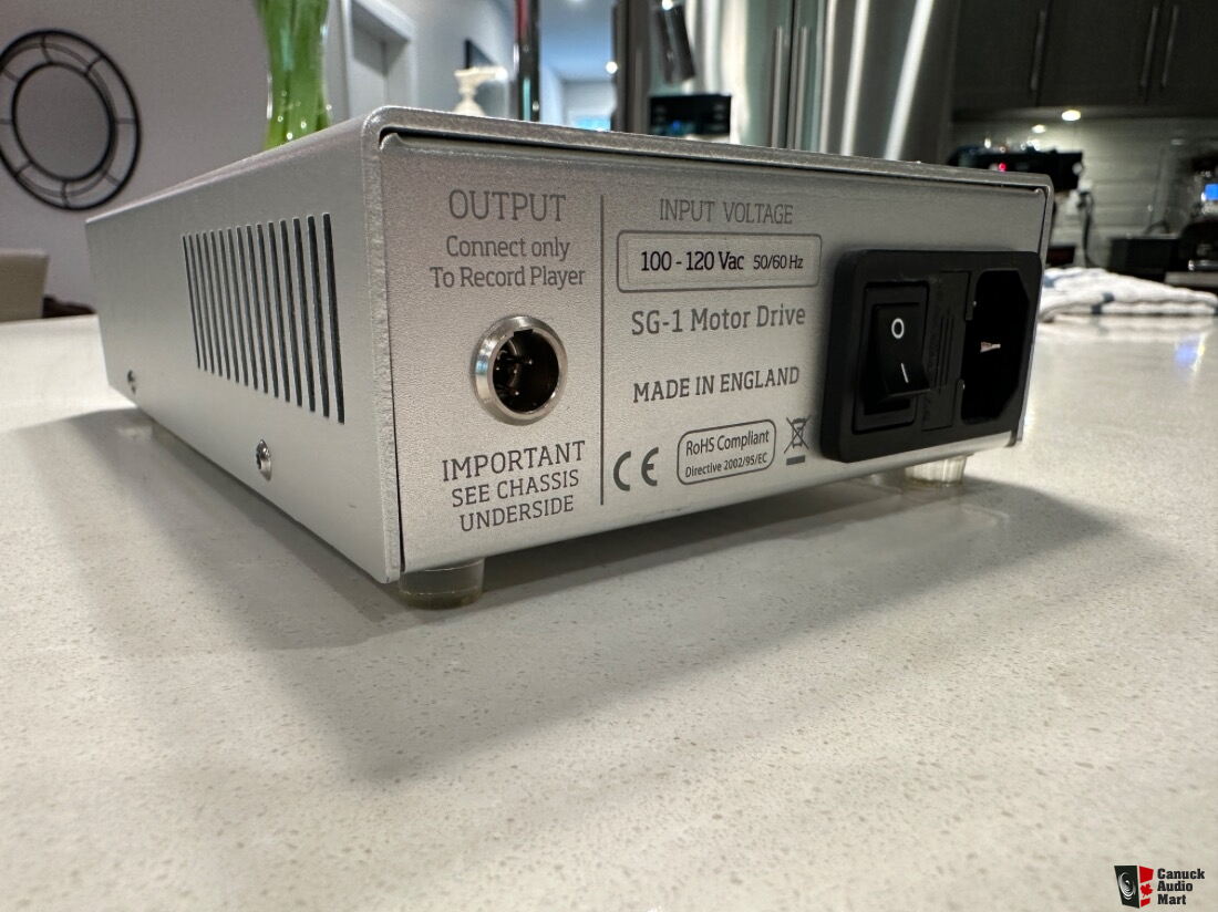 Vertere SG-1 MkIII Power Supply - With Pulse HB power cable Photo ...