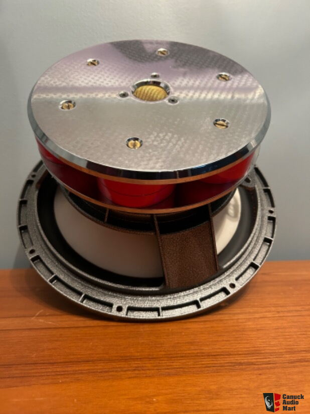 Focal utopia subwoofer Photo #4895251 - Canuck Audio Mart