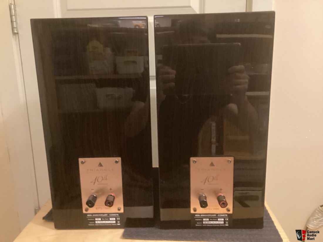 Triangle Comete 40th Anniversary Limited Edition Bookshelf speakers ...