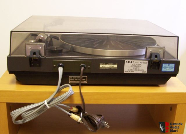 Akai AP-100C belt drive turntable (1978 vintage) Photo #490186 - Canuck ...