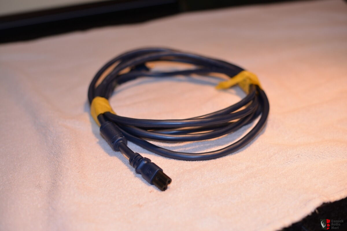 Acoustic Research (Canadian company) For Sale - Canuck Audio Mart