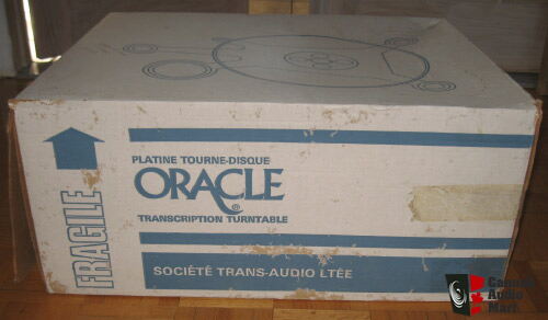 Oracle Audio turntable - Delphi MKII Photo #486335 - Canuck Audio Mart