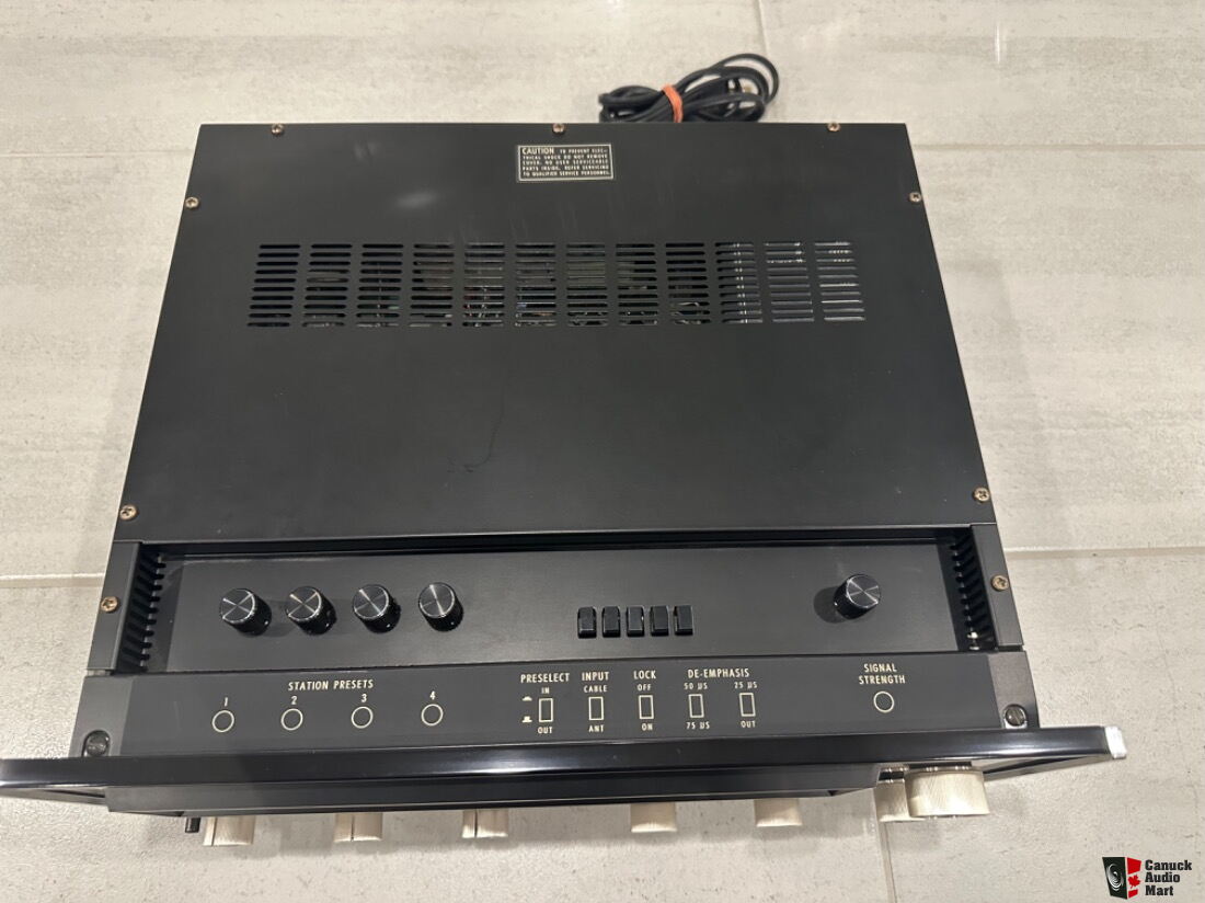 Mcintosh MR-80 digital tuner