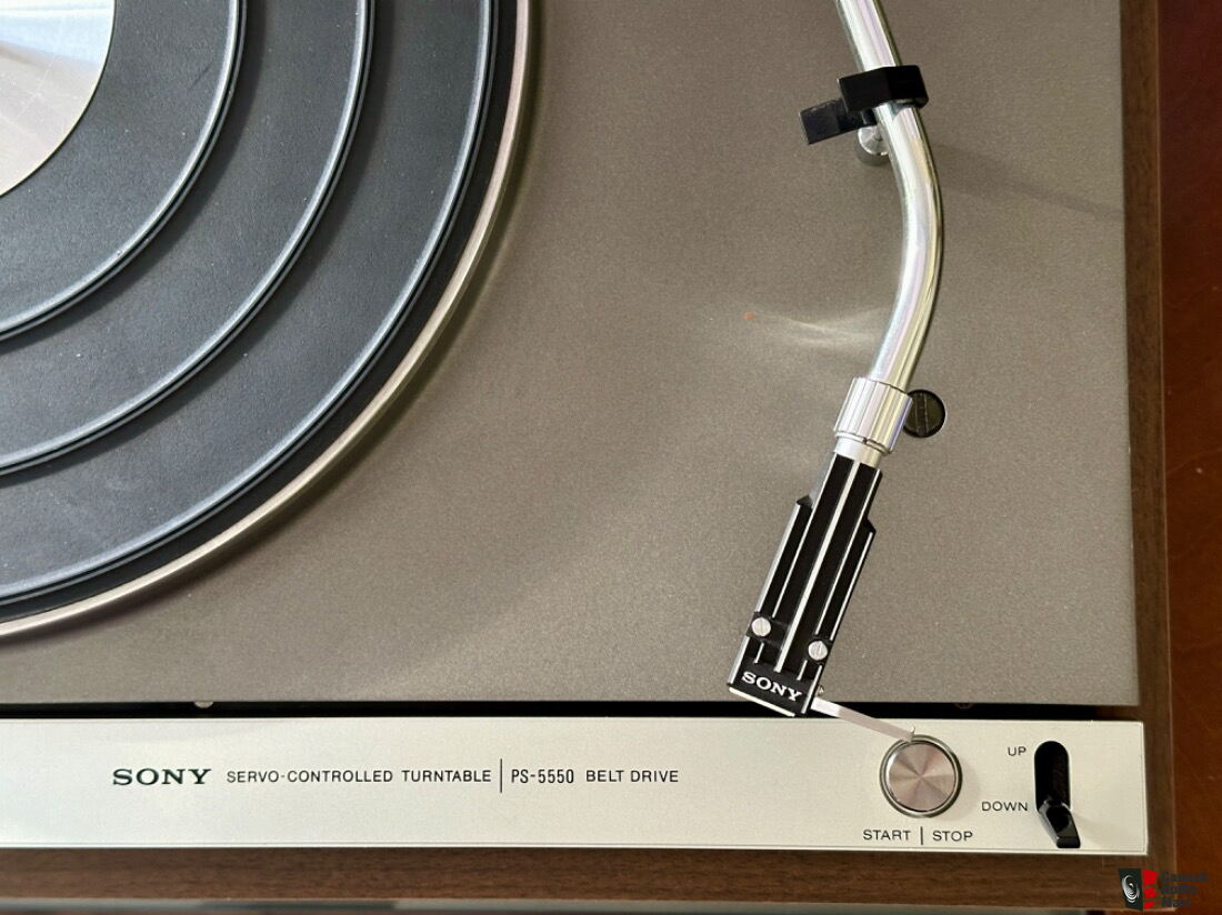 Sony PS-5550 Belt Drive Servo Controlled Turntable Photo #4918816 ...