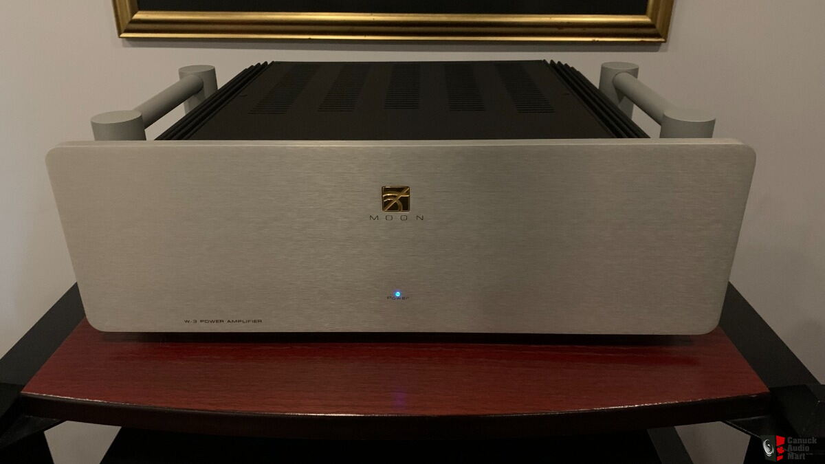 Amazingly Beautiful and clean LEGENDARY MOON W3 Power Amp PERFECT ...