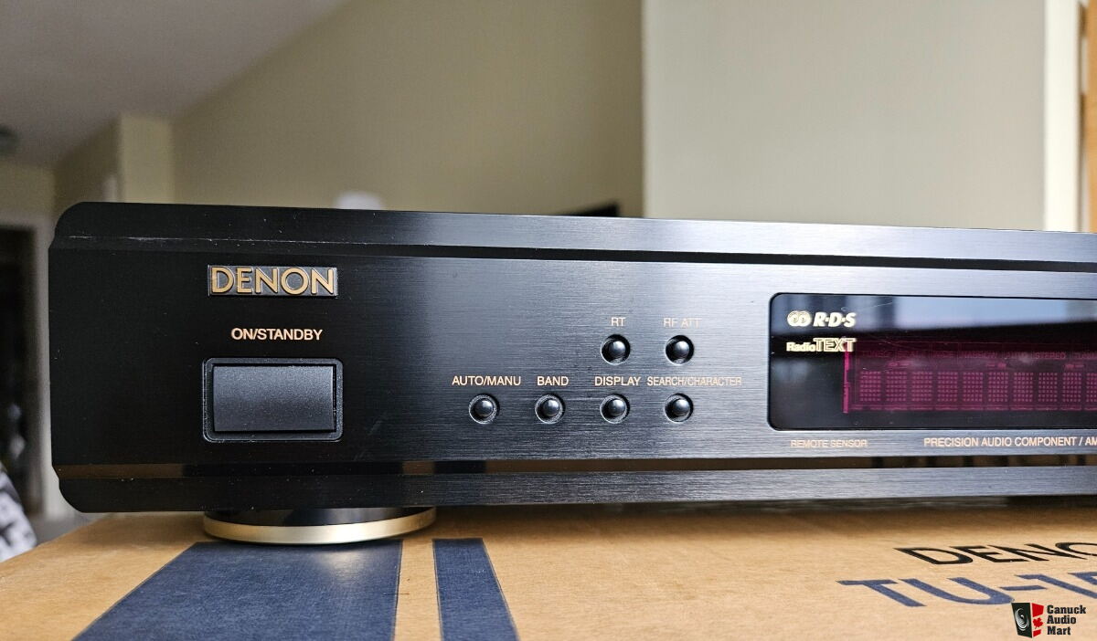 Denon TU-1500RD AM/FM Stereo Tuner Photo #4919376 - Canuck Audio Mart
