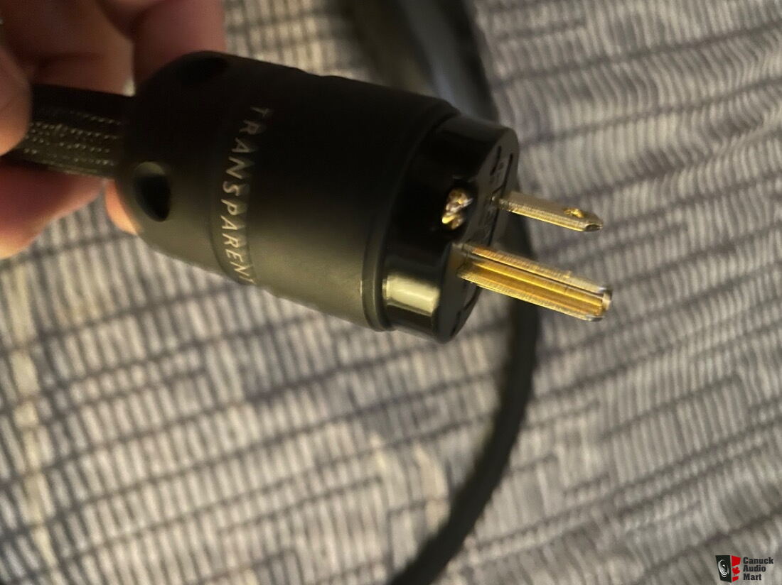 Transparent XL Gen5 20 amp power cord for sale Photo #4924023 - Canuck ...