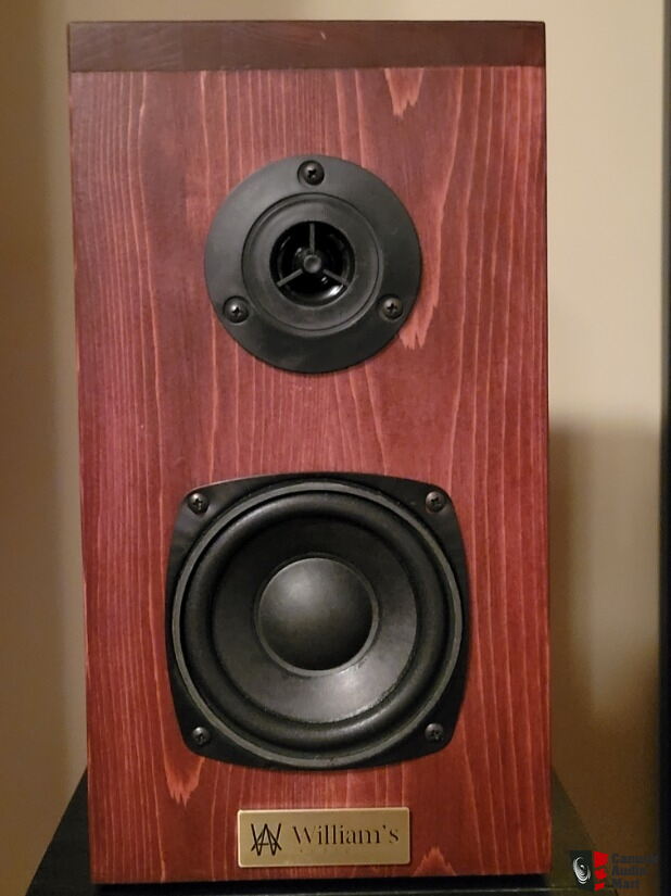 William's Audio Bookshelf Speaker Photo #4926966 - Canuck Audio Mart