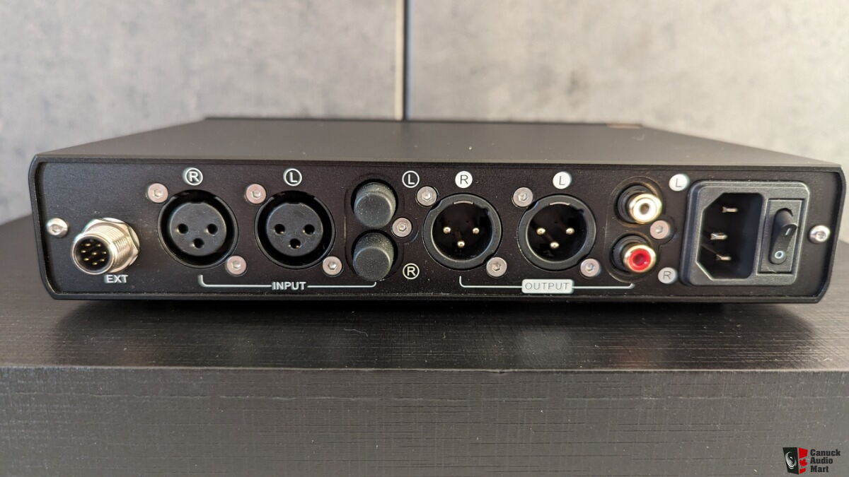 Topping Pre90 Preamp