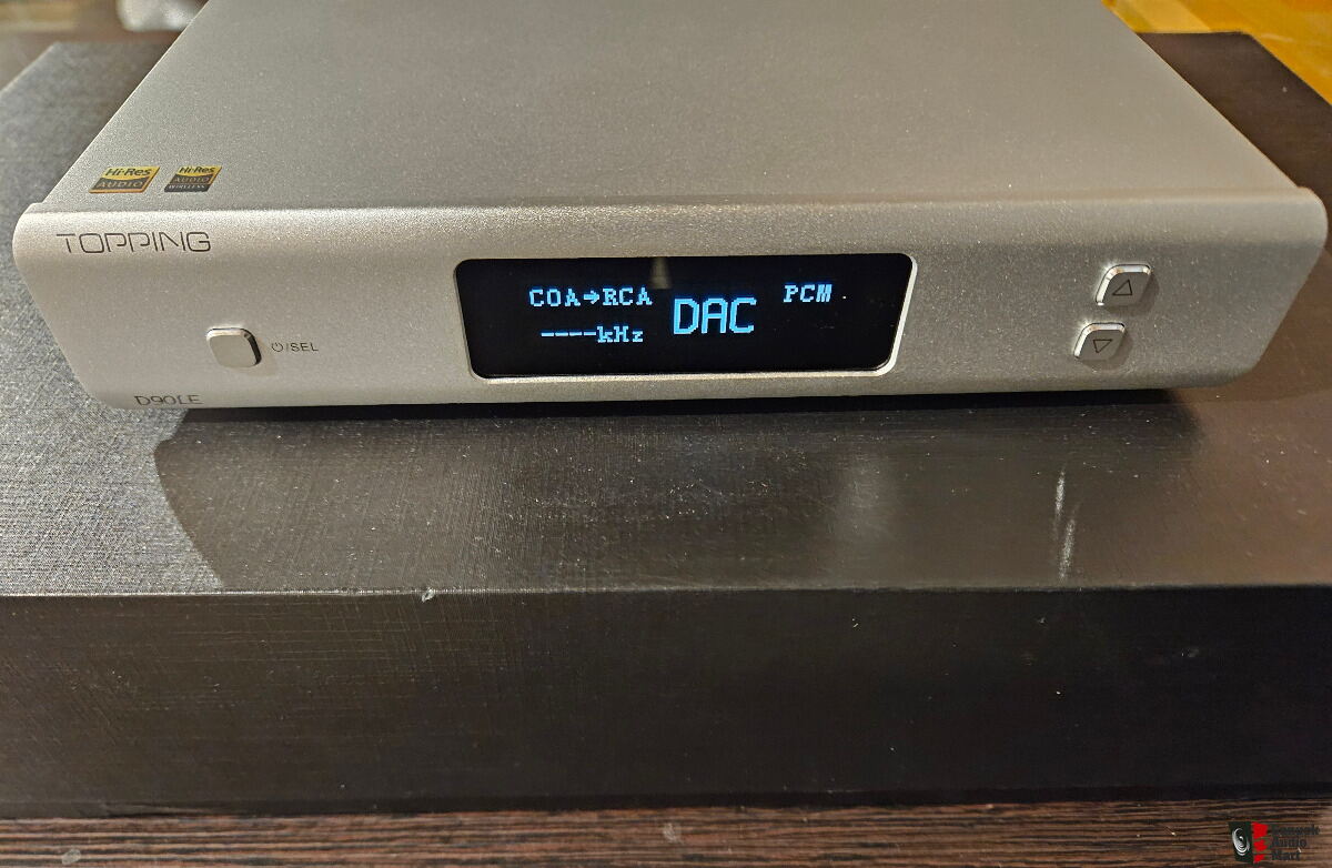 Topping D90LE Fully Balanced Flagship DAC - Silver- Mint ! For Sale ...