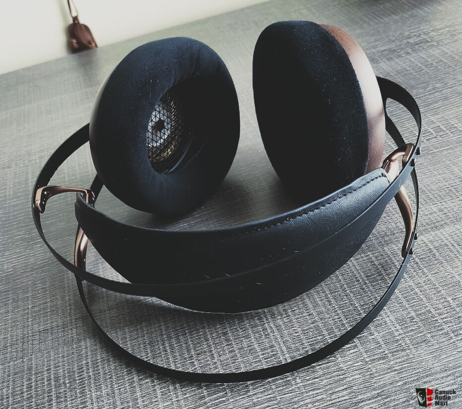 Meze 109 Pro headphones Photo #4932475 - Canuck Audio Mart