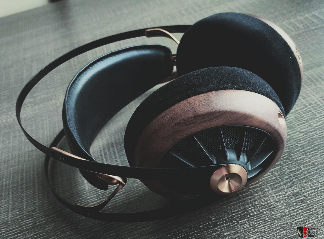 Meze 109 Pro headphones Photo #4932475 - Canuck Audio Mart