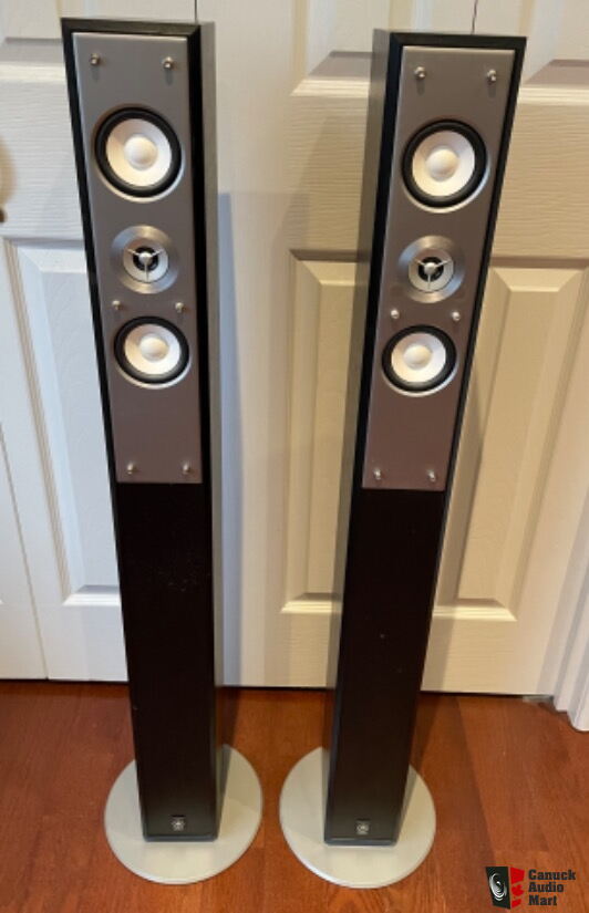 Yamaha slim tower speakers Photo #4932917 - Canuck Audio Mart
