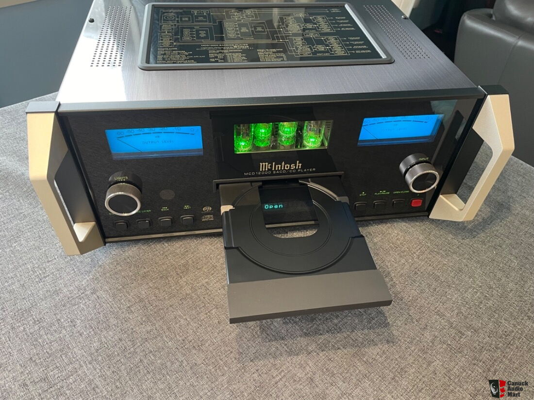 McIntosh MCD12000 SACD/CD/DAC 2-CHANNEL Player Mint Condition MUST SEE ...