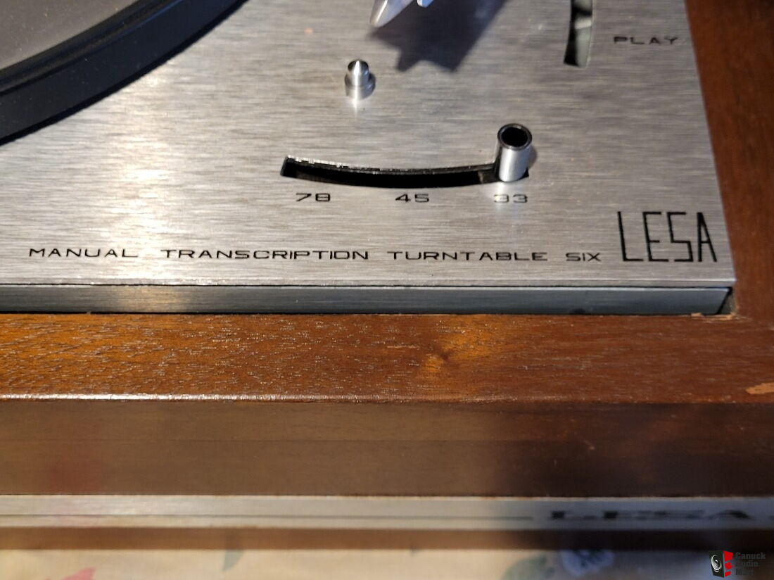 LESA MTT6 Turntable made in Italy Photo #4947590 - Canuck Audio Mart