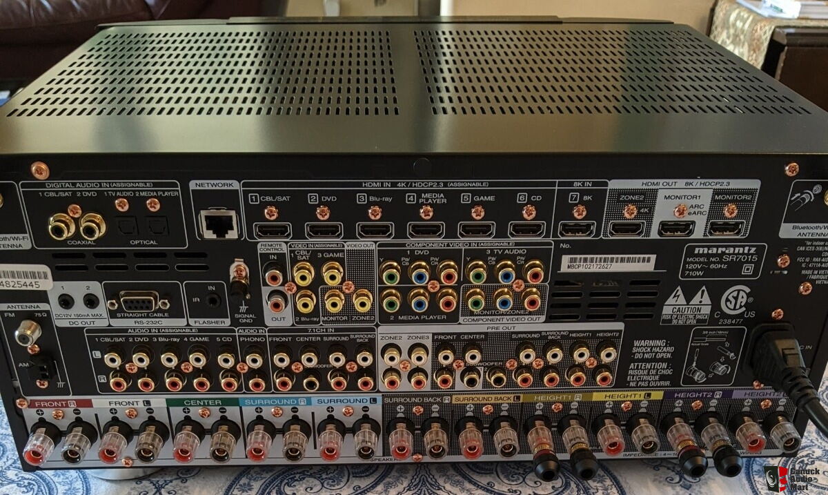 Marantz 7015 AVR