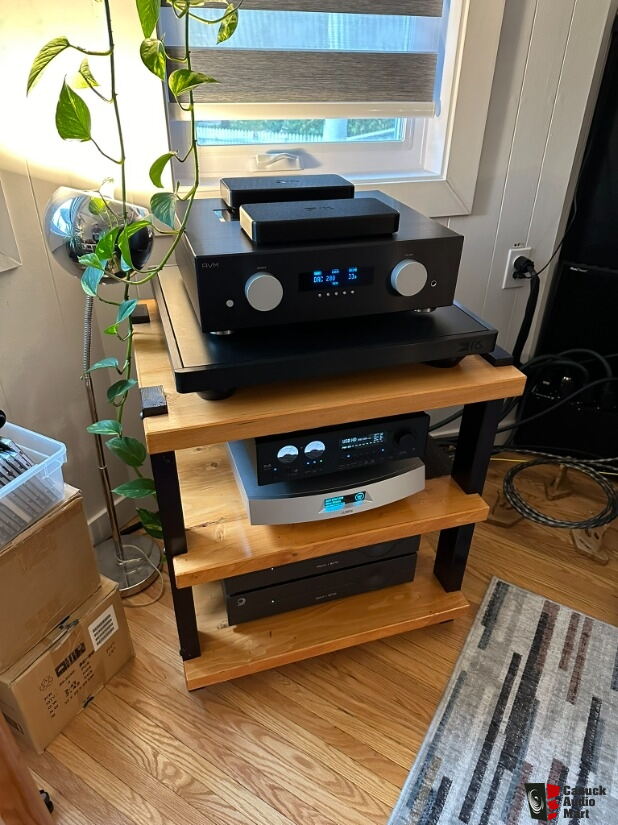 AVM Evolution PA 5.2 preamplifier w/ 12AX7 tube stage - black + mint ...