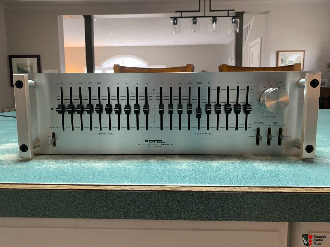 Rotel RE-2000 Equalizer Photo #4951172 - US Audio Mart