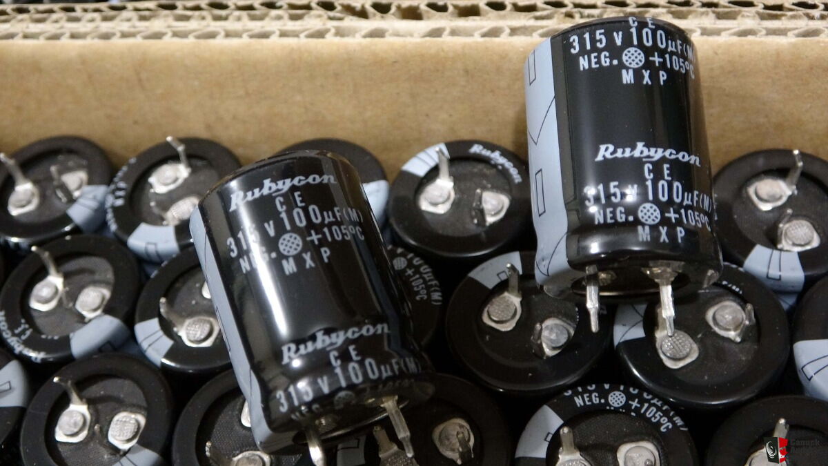 100uF 315V 200 electrolytic capacitors, Rubycon new in box Photo ...