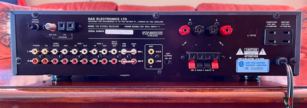 NAD 705 Stereo Receiver