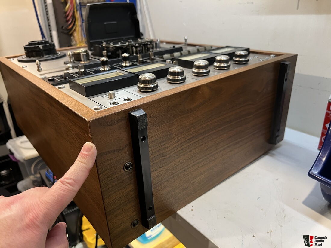 Hi-end Akai 4ch reel to reel GX-400D SS Photo #4953876 - Canuck Audio Mart
