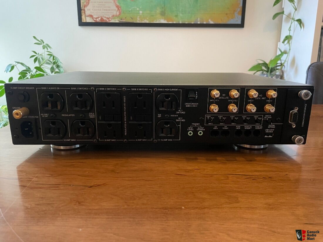 Panamax M7500-PRO - line conditioner, voltage regulator, and surge ...