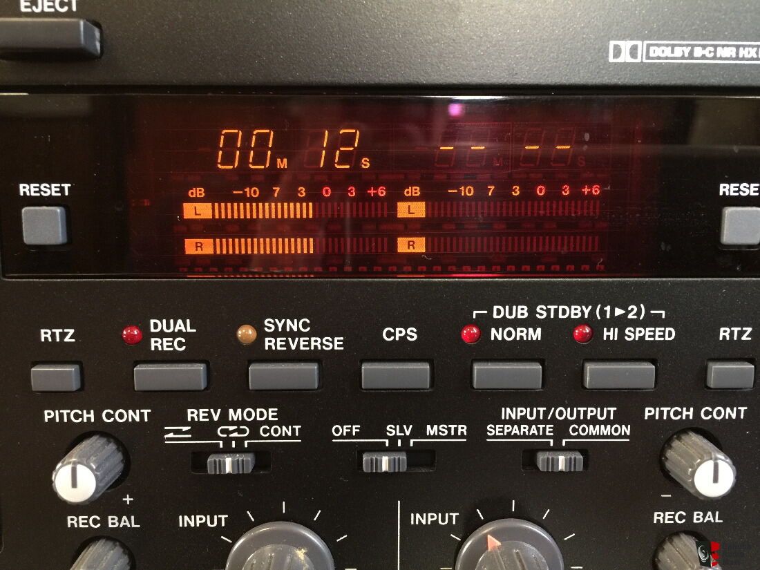 Tascam 302 studio cassette deck, like new low use with box and manual ...