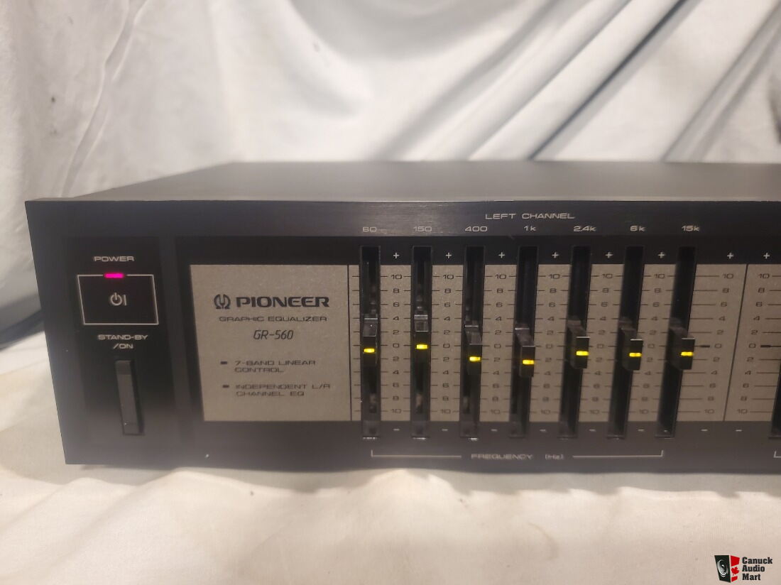 pioneer graphic equalizer model GR-560