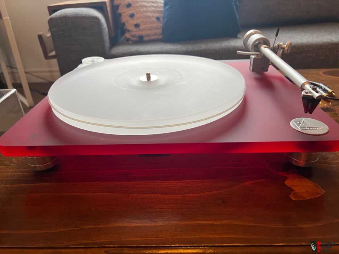ClearAudio Emotion Turntable With Satisfy Tonearm, Ortofon 2M Red Photo ...