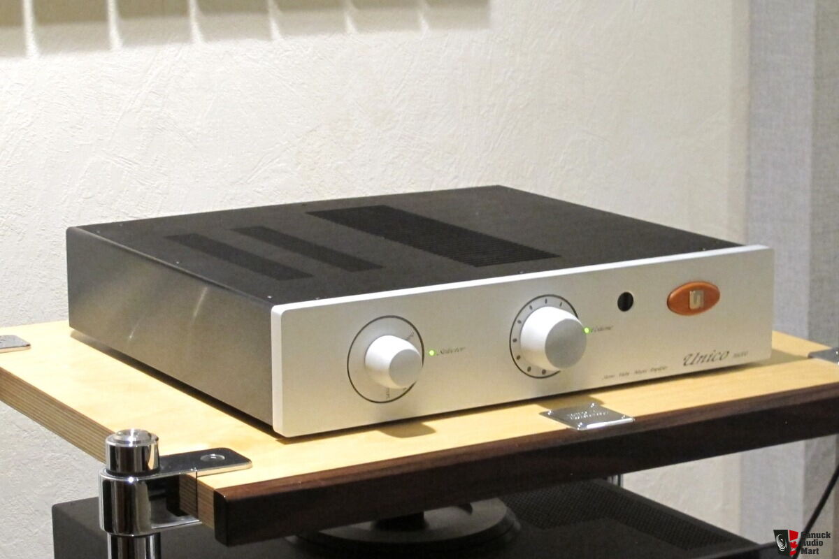 Unison Research Unico Nuovo hybrid integrated amplifier - VERY GOOD ...