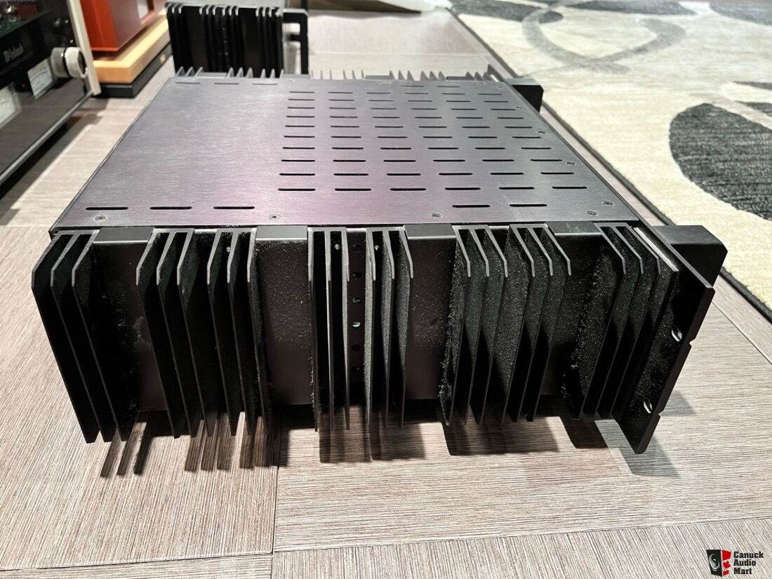 Bryston 5B THX 3 Channel Amplifier Photo #4982004 - Canuck Audio Mart