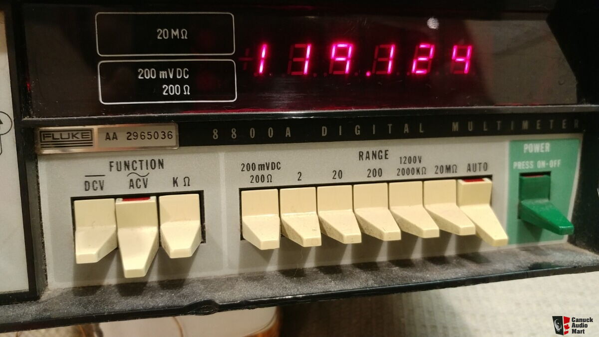 digital multimeter FLUKE 8800A, working Photo #4984243 - US Audio Mart