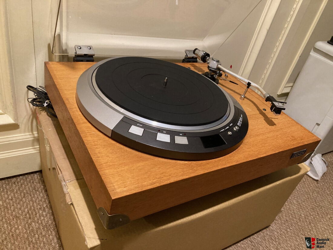 Denon DP-80 top model turntable with Technics EPA-99 tonearm Photo ...