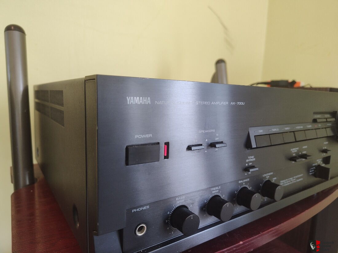 Yamaha AX-700U Integrated Amplifier Photo #4992799 - US Audio Mart